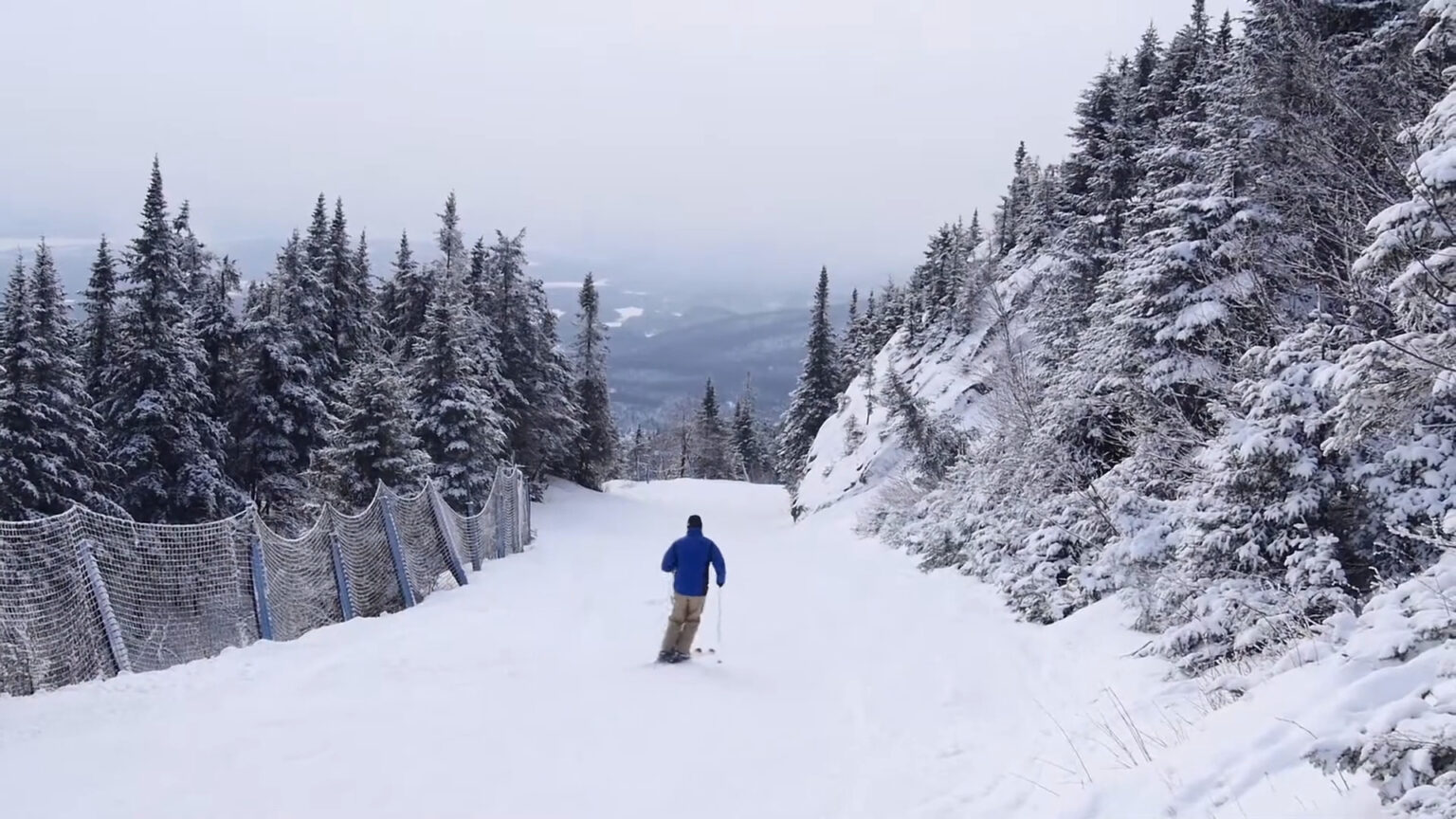5 Scenic Montreal Ski Resorts for Snowboarding & Skiing - Sandia Hiking